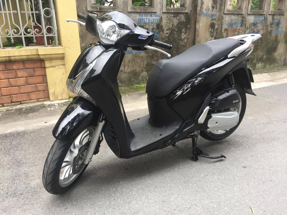SH Việt 125i màu đen bóng xe chính chủ dùng còn quá chất biển hn | 2banh.vn