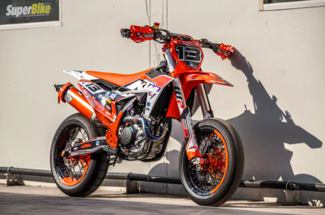 KTM 450 SMC phong cách cực ngầu của TK RACING | 2banh.vn