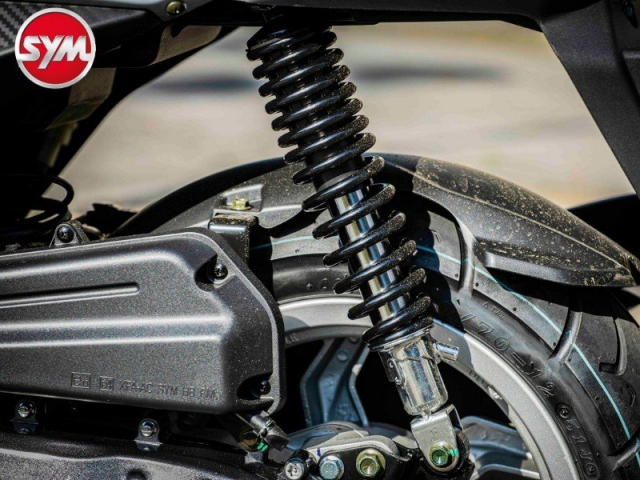 SYM ra mắt Jet 4RX với bề ngoài PHỤ HUYNH nhưng lại dành cho HỌC SINH ...