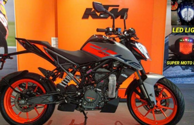 KTM 200 Duke 2023 được cập nhật đèn pha LED mới | 2banh.vn