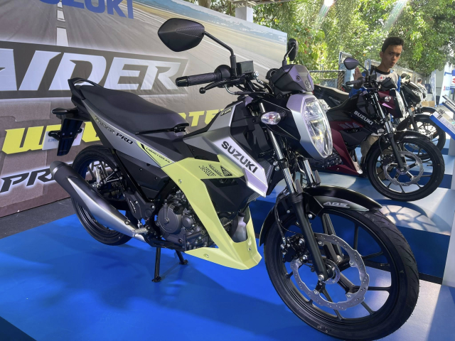 Cận cảnh từng chi tiết của Suzuki Raider R150 Pro vừa 'lên kệ' với giá ...