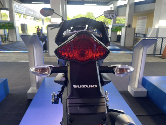 Cận cảnh từng chi tiết của Suzuki Raider R150 Pro vừa 'lên kệ' với giá ...