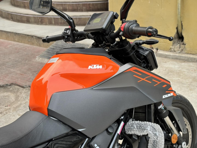 Xe 250cc mà giá như Exciter 155 - KTM 250 Duke 2026 tại Ấn Độ đang làm ...