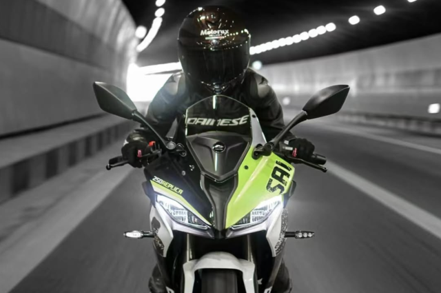 Xe 250cc mà nhìn như Superbike 1000cc - QJMotor SRK 250 RS khiến đối ...
