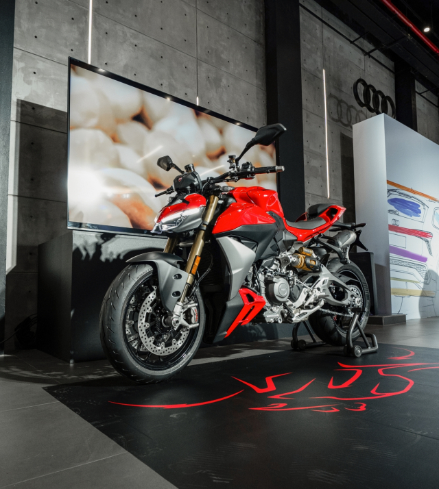 Panigale V2 S và Streetfighter V2 S 2026 ra mắt Việt Nam: 2 cá tính ...
